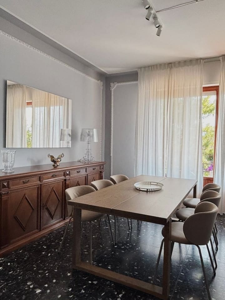 Appartamento Ristrutturato Spazioso E Silenzioso - Marina di Massa