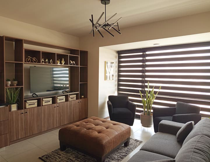 Departamento En Complejo Privado Frente Al Tsm - Mexico