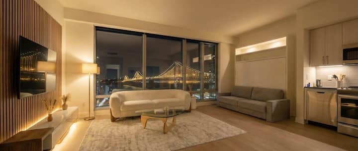 Modern, Manimalist, Luxury, Bridge View - San Francisco, CA
