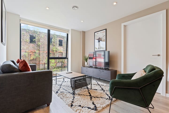 Richmond Row 2 Bed/bath Flat | Free Parking - Liverpool