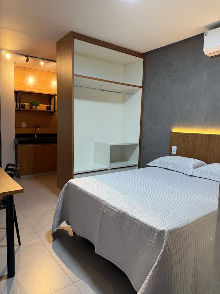 Flat 06 - Trindade