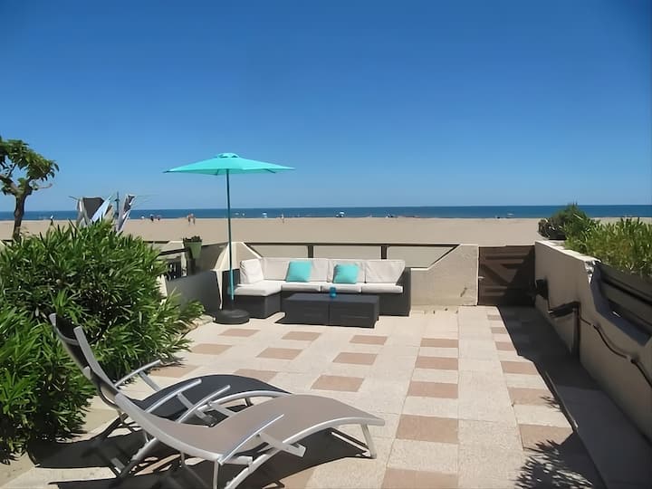 Les Pieds Dans L'eau - Gruissan