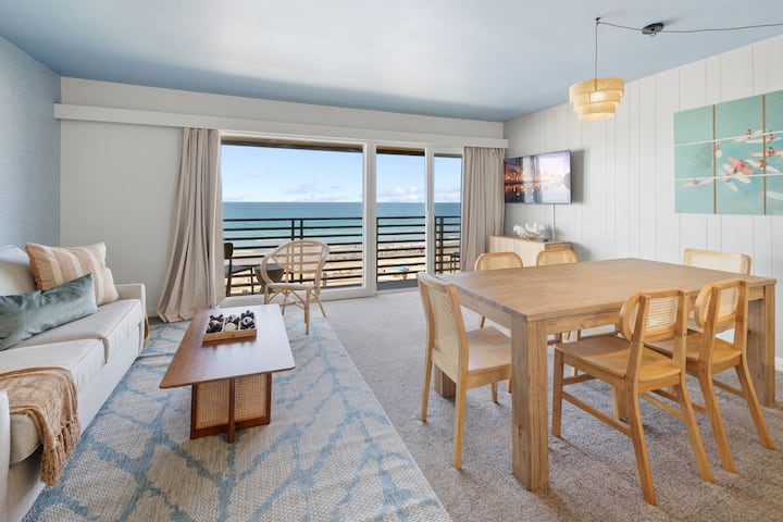 The Sandbar - Ocean Front - Grace Beach, San Diego