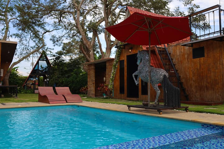 | Chalet Cambulo | Tina | Para 2 | Semana Santa | - Ibagué