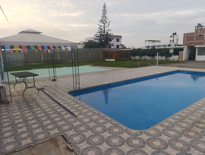 Casa De Playa Hospedaje Cerro Negro - Puente Virú