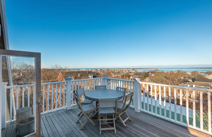 Nantucket Loft W/ Harbor Views And Walk To Town - Nantucket, MA