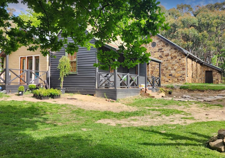 Frog Hollow Estate - The Homestead - Daylesford