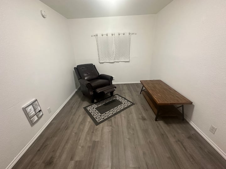 Simple Home - Coronado, CA