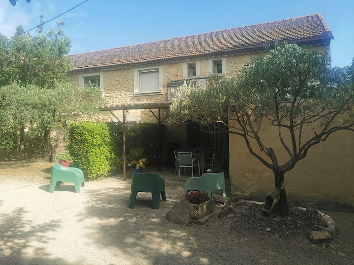 Gîte 6 Personnes: L'olivier -  Proche Parc Spirou - Monteux