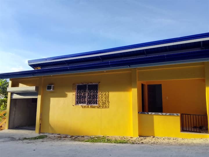 New Open Place,
Clean And Comfortable - Oslob
