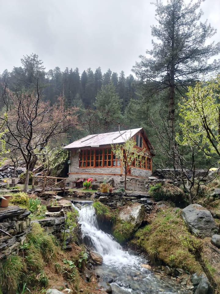 Private Cottage By The River - Soil Serenity - Lahaul And Spiti