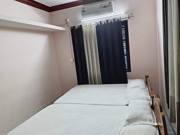 Geethas Residency - Guruvayur