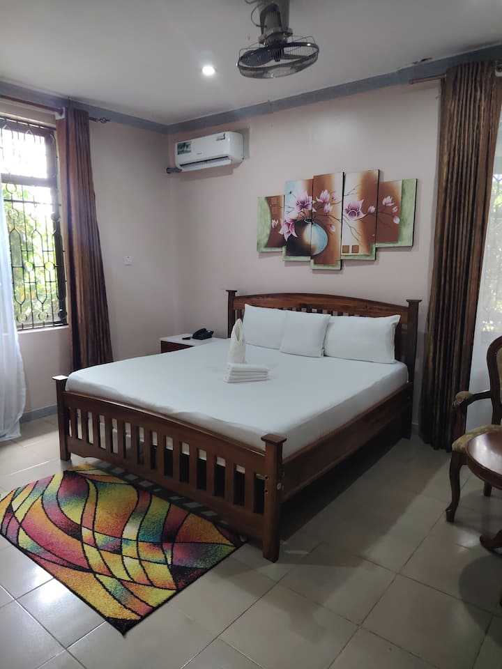 Nikella Inn Bed And Breakfast - Dar es Salaam
