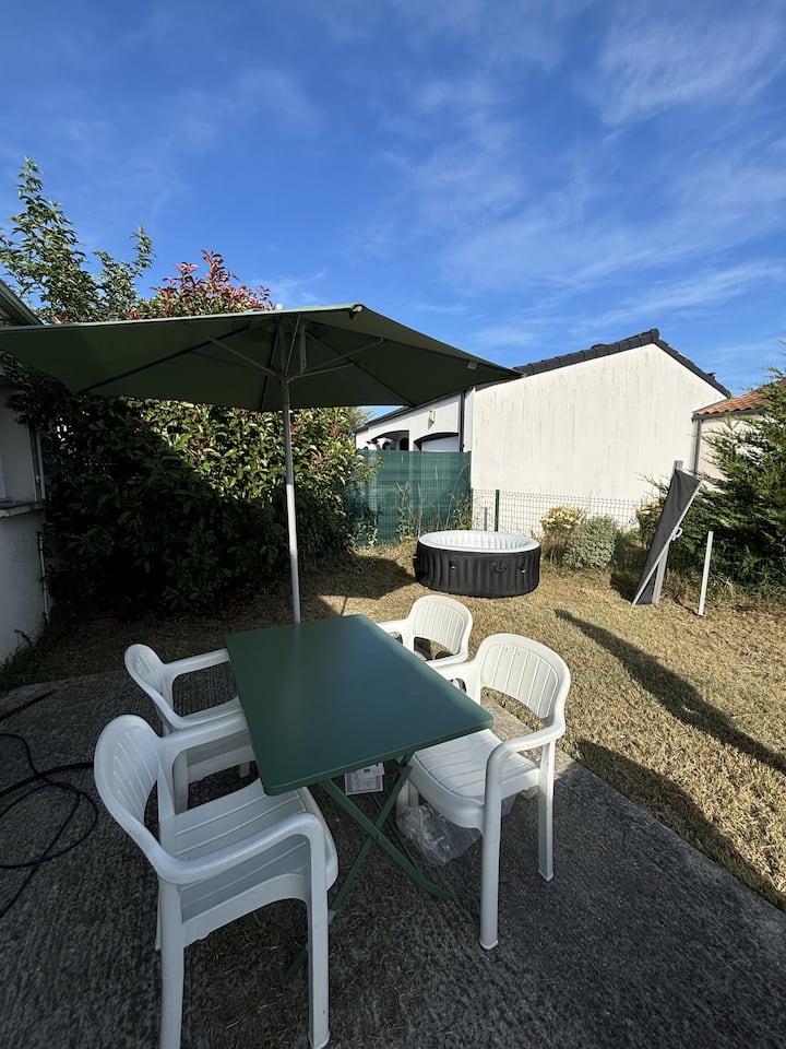 Maison Avec Jacuzzi 6 Pers Proche Royan & Plage - Saujon