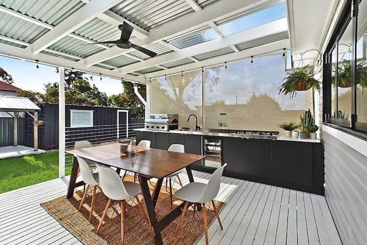 Hunter Grape Escape - Lovedale