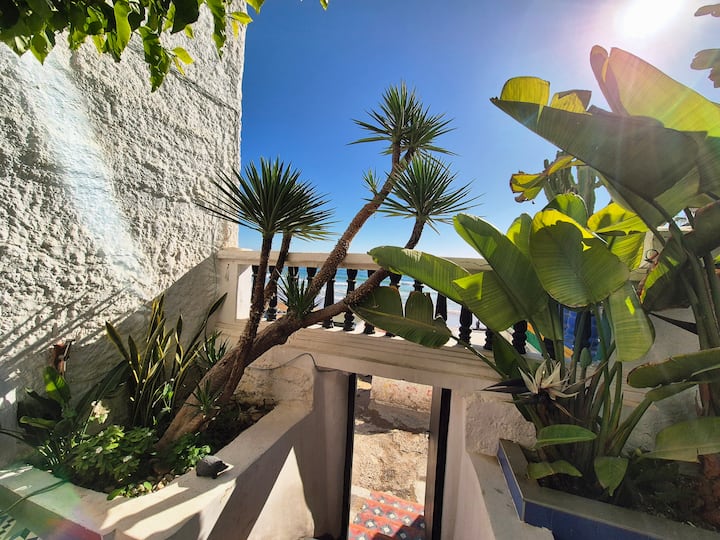 Cozy Apartment With Outside Area In Prime Location - Marokko