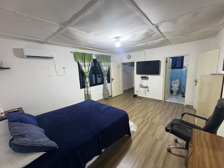 Small America By Athena Brand Corporation - Monrovia