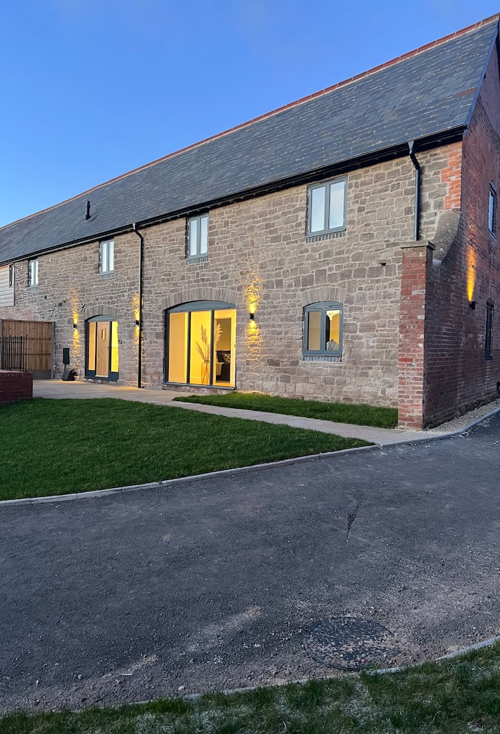 Stunning 4 Bedroom Barn Conversion Near Hereford. - Hereford