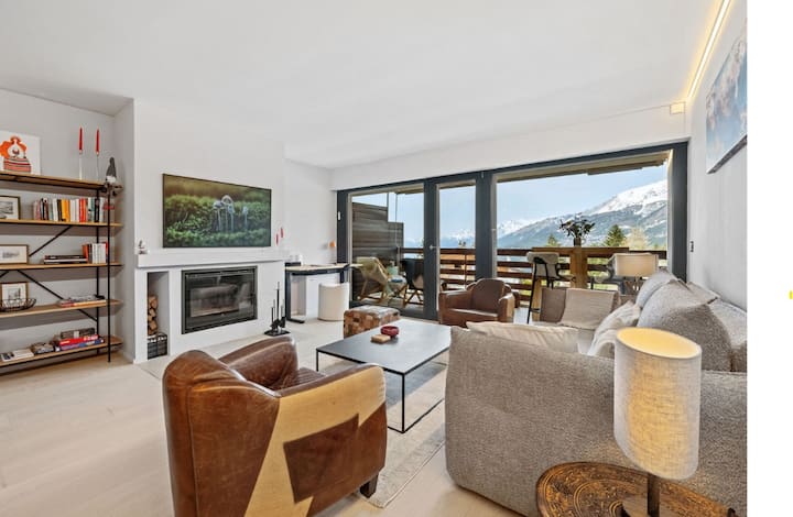 Alpine Chic, Stunning Views. Walk To Center & Ski! - Crans-Montana