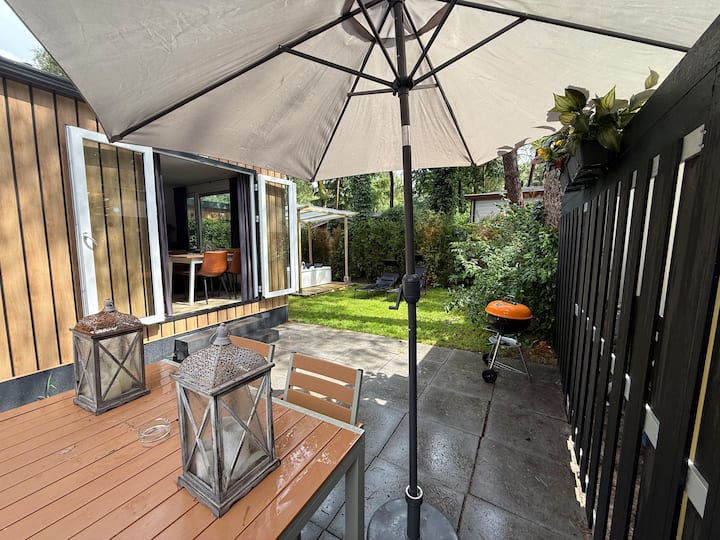 Veluwshof Chalet Met Eigen Buiten Jacuzzi - Arnhem