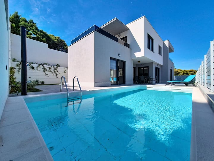 Aloa I By Interhome - Postira