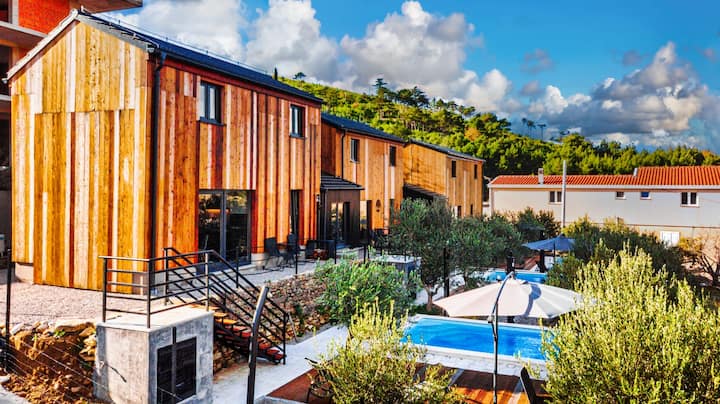 Olive House-3 Pools-12person - Omiš
