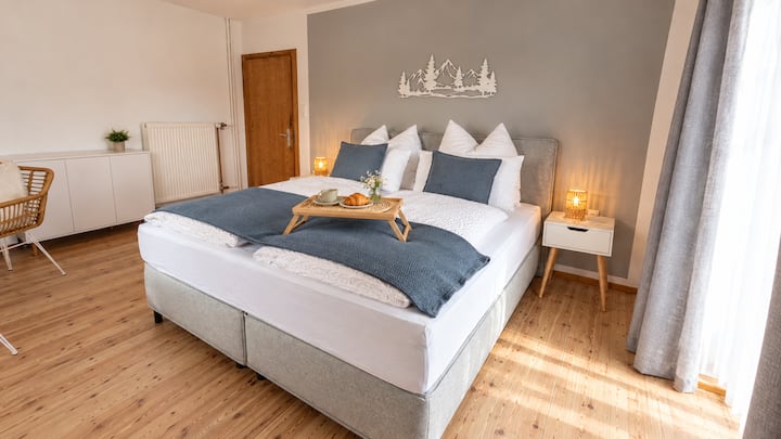 Mountain View And Lake-spacouis Flat With Balcony - Chiemsee