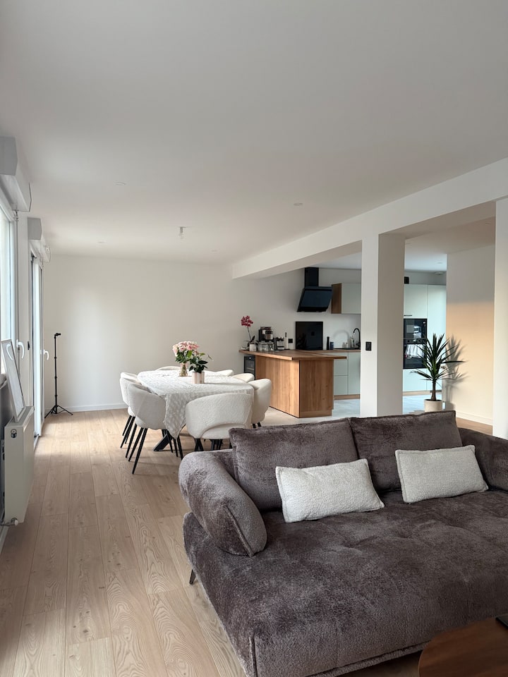 Maison Entière 24h Du Mans - Le Mans