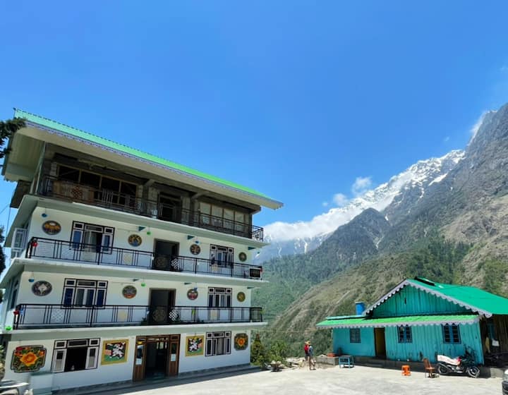 Stunning View Homestay W/ Best Hospitality, Sikkim - Lachung