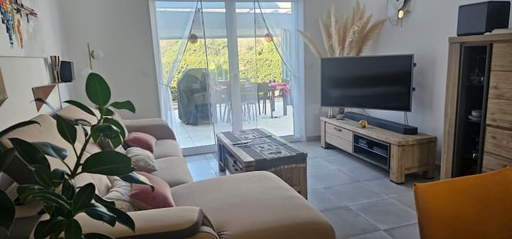 Maison Neuve Dans Quartier Résidentiel - Alénya