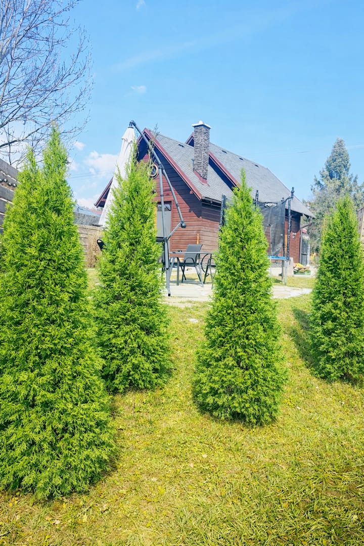 Chata So Záhradou Na Konci Dedinky Pod Tatrami - Hrabušice