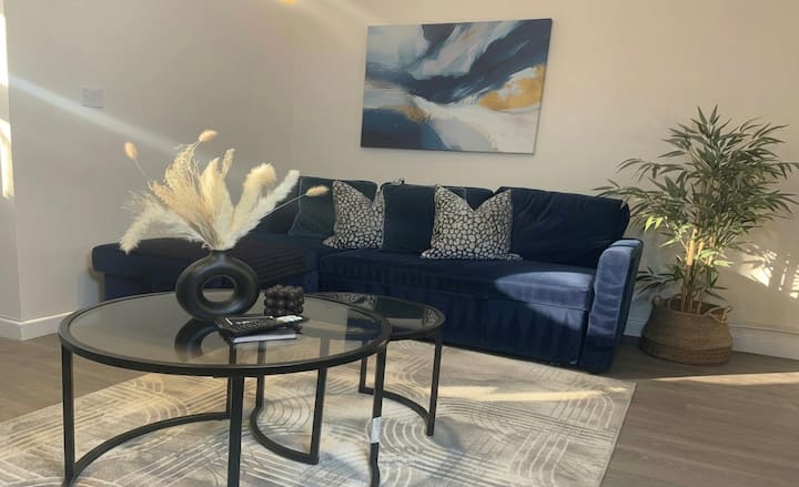 Blue Haven - Cardiff