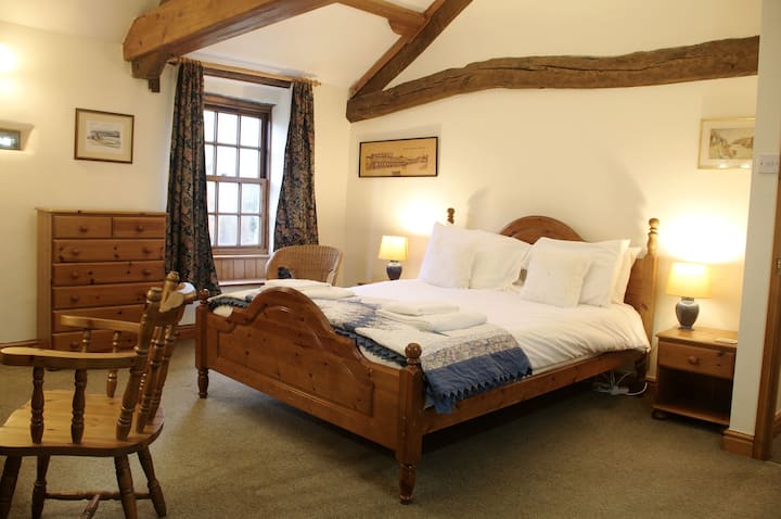 Country Hideaways | Turnsyke Barn | Newbiggin - Askrigg