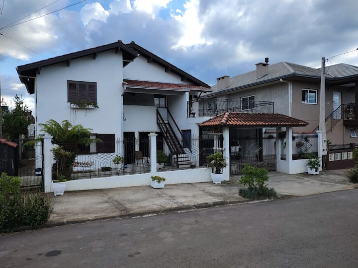 Quitinete Aconchegante Em Sobrado Na Serra Gaucha - Nova Petrópolis