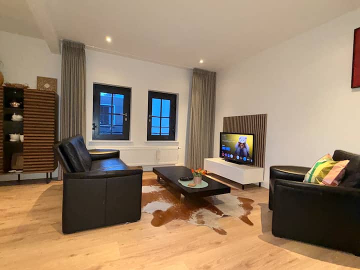 Spacious Luxury Apartment In The Middle Of Helmond - Helmond