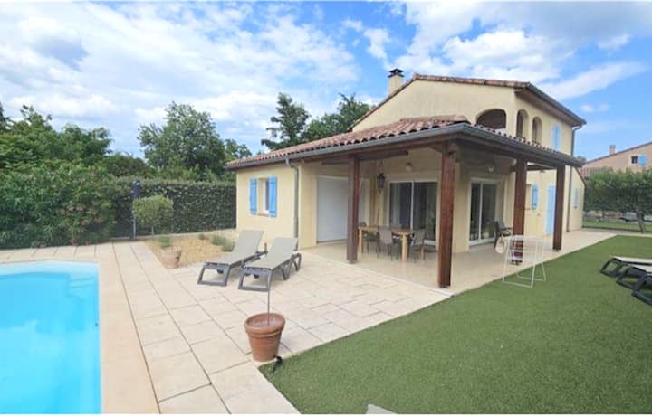 Villa Bella Voor 8 Personen Met Zwembad - Vallon-Pont-d'Arc