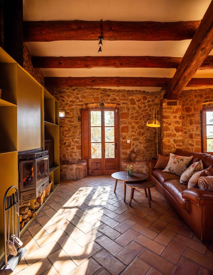 Apartamento De Dos Habitaciones Con Cocina Y Baño - Montserrat, Valencia