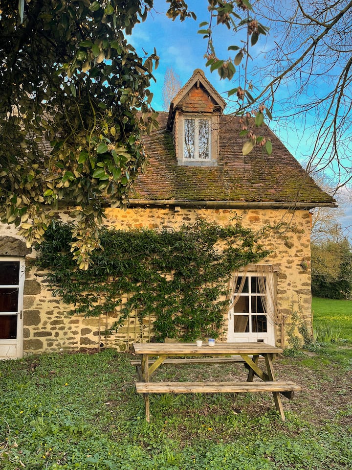 Petite Maison Charmante Dans Les Alpes Mancelles - Saint-Léonard-des-Bois
