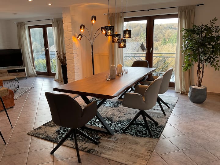Your Home Hochwertig Eingerichtete Ferienwohnung - Weilburg