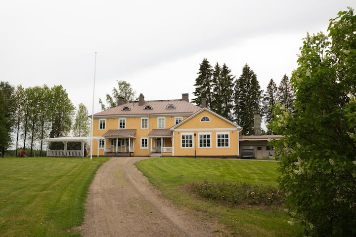Historic Countryside Schoolhouse For Large Groups - Hartola