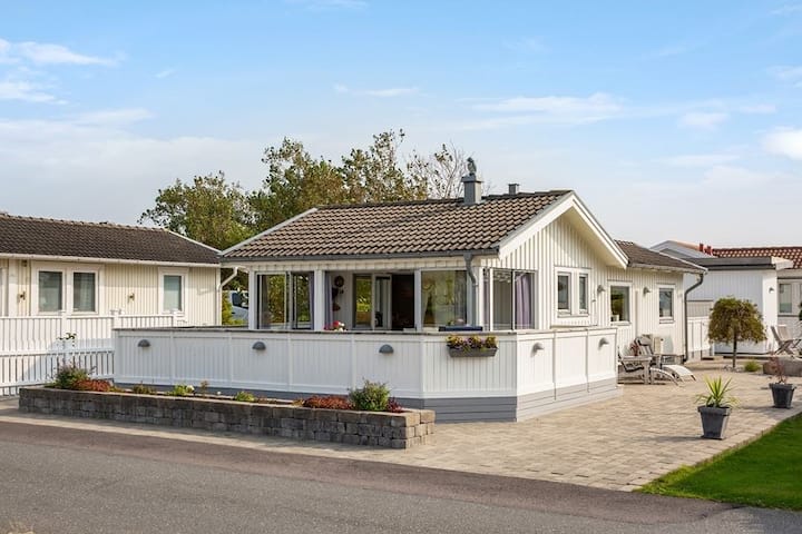 Precis Vid Stranden Och Flera Restauranger - Varberg