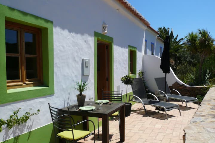 Casa Verde - 2 Bedroom Home In Vilarinha - Vila do Bispo