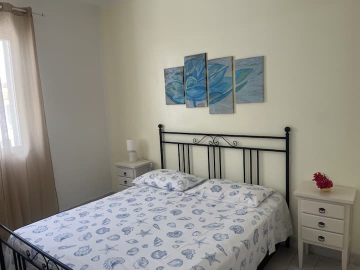 Appartamento Dora A Due Passi Dal Centro. - Lampedusa