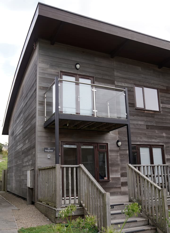 Eco-lodge By The Beach, In Porthtowan - Porthtowan