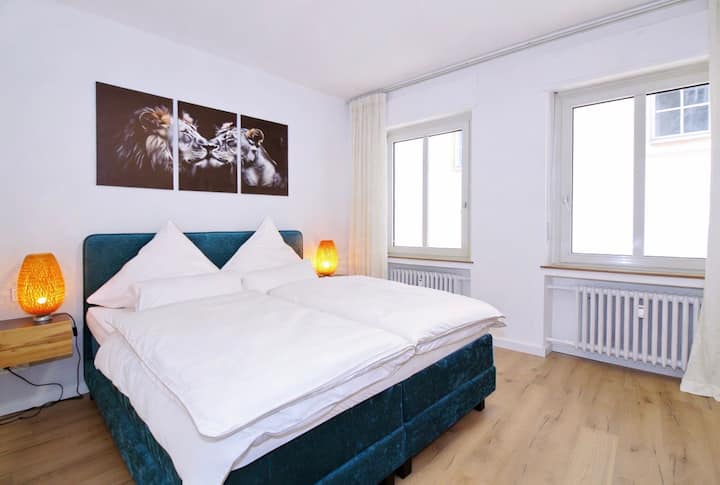 Neu: Room4you - Kamp8 | 2 Apartments Bis 8 Gäste - Paderborn