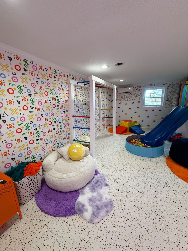 The Joyful Escape - Twin Lakes State Park, Green Bay