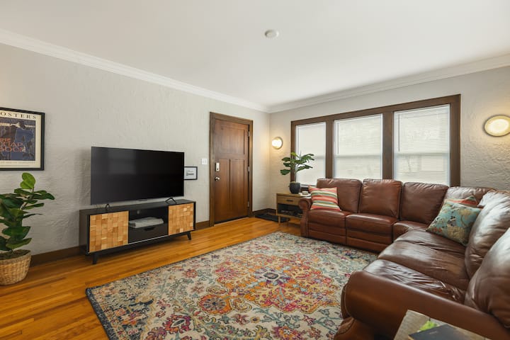 Boho Haus Lyric - Rockford, IL