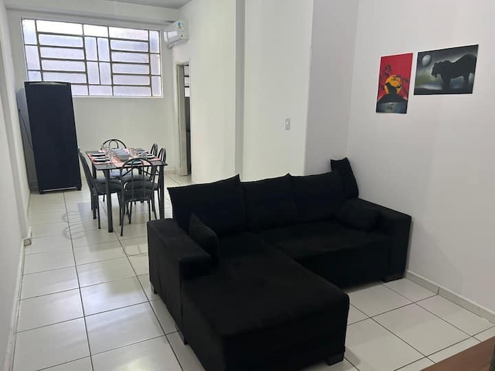 Alugo Apartamento No Setor Oeste Em Goiânia - Goiânia