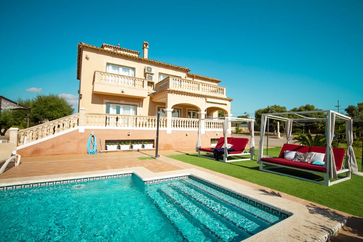 Mansión Prestige - S'Arenal