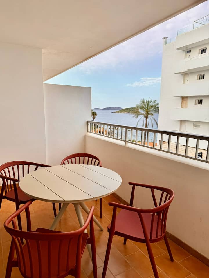 Apartamento Superior Con Terraza Y Vistas Al Mar - Santa Eulalia del Río